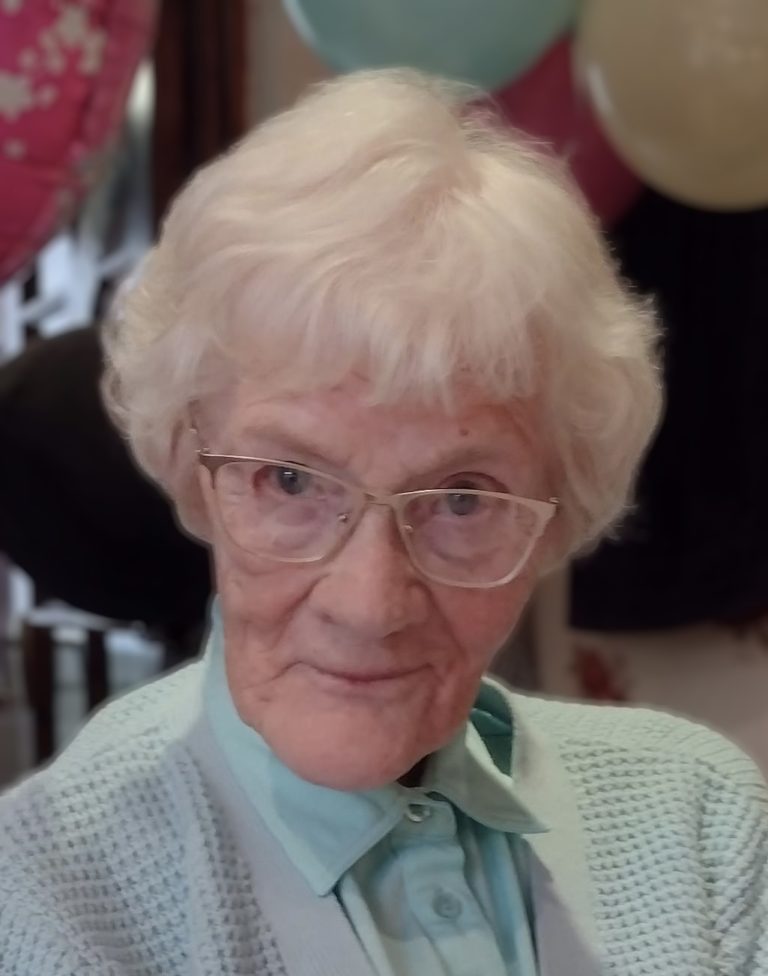 DEATH NOTICE - AUDREY JEAN ARMSTRONG (NEE GRAHAM) | WT Morrison